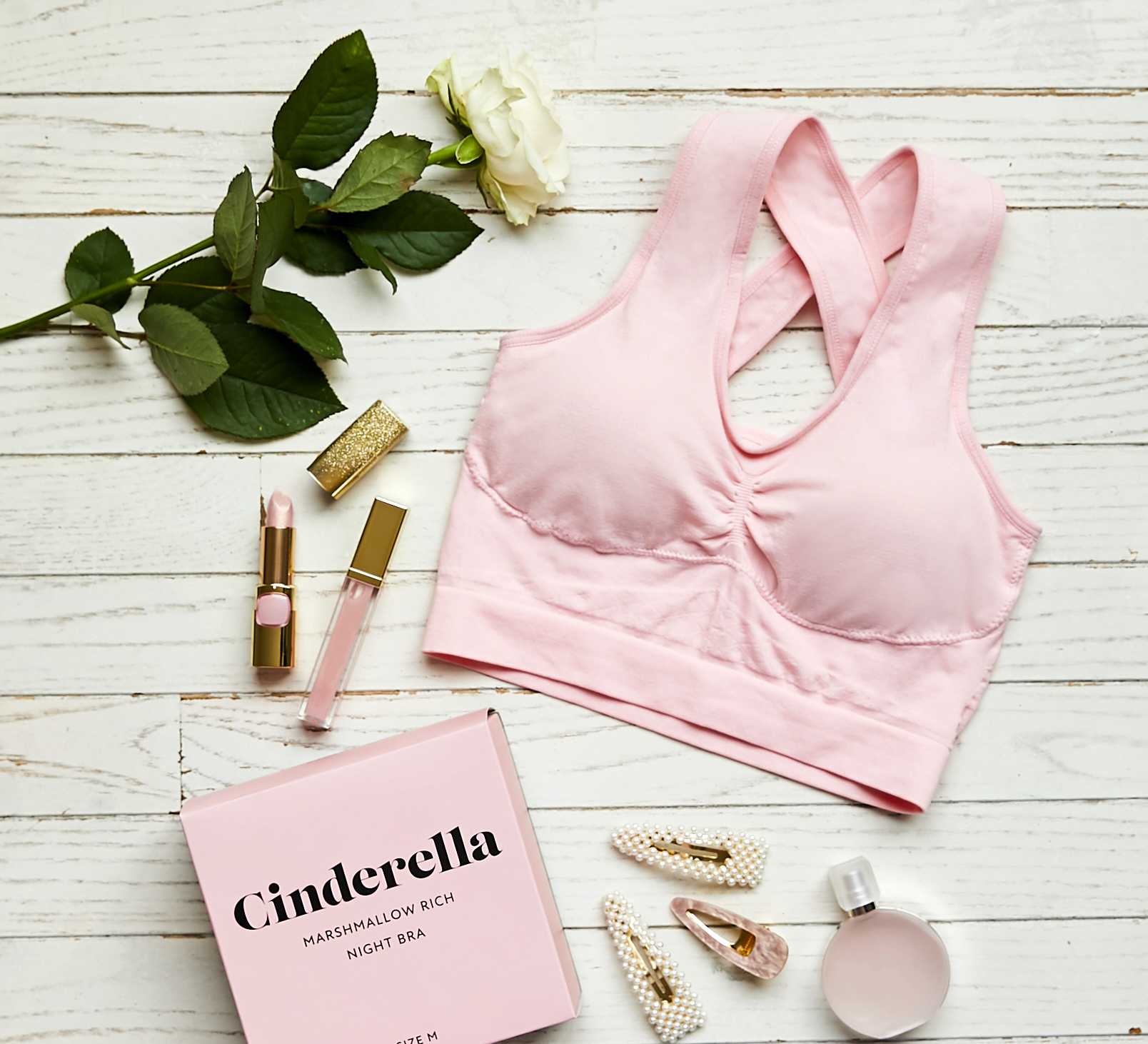 Cinderella MARSHMALLOW RICH NIGHT BRA by 株式会社TAUPE