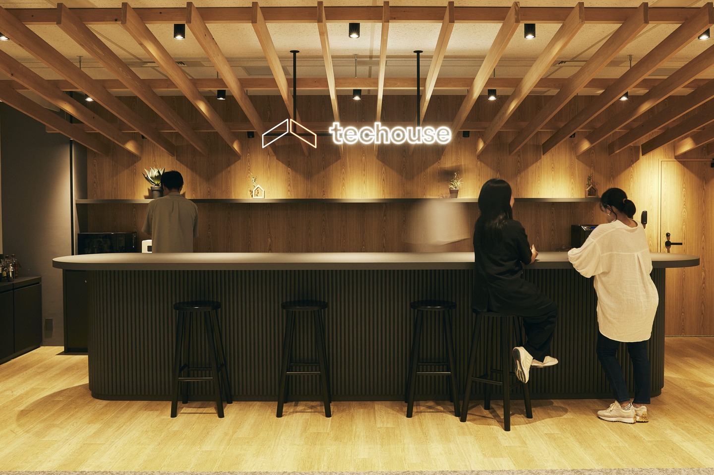 エンジニアインターン／DX推進SaaS開発の設計から実装までお任せします - 株式会社TechouseのWebエンジニアの採用 - Wantedly