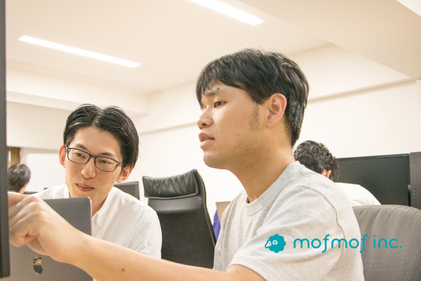 SIerからWeb系に！ものづくりを続けていきたいWebエンジニア募集！ - 株式会社mofmofのWebエンジニアの採用 - Wantedly