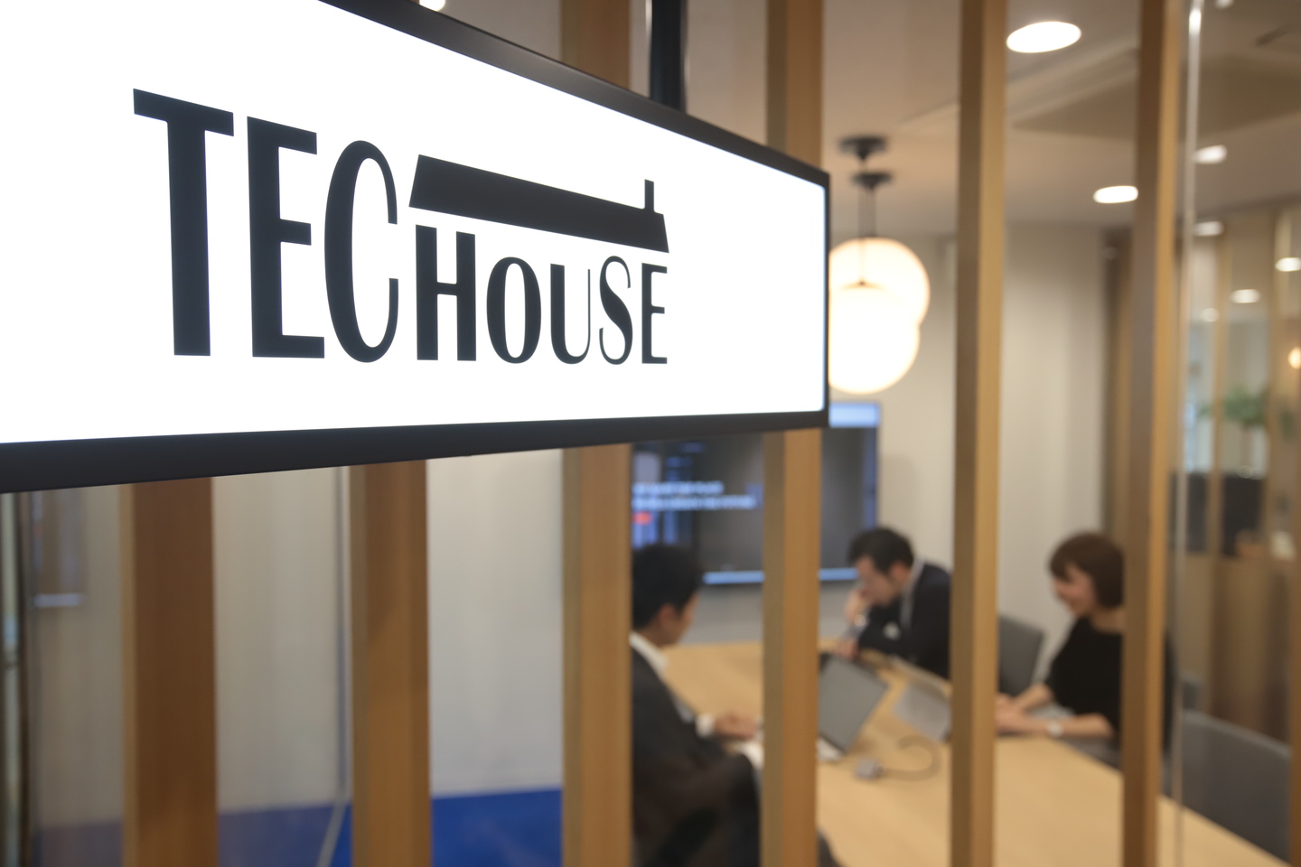 3000万人のDX化に携わるHR×SaaS事業サーバーサイドエンジニア募集 - 株式会社TechouseのWebエンジニアの採用 - Wantedly