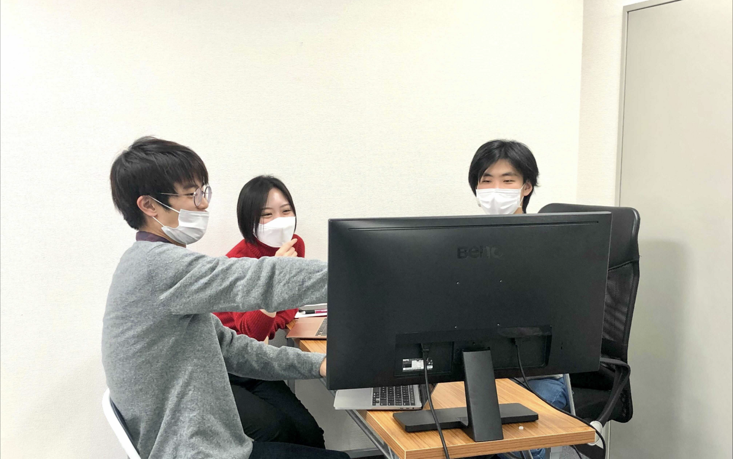 オンライン家庭教師サービスのReact Native開発インターン募集！ - 株式会社NoSchoolのWebエンジニアの求人 - Wantedly