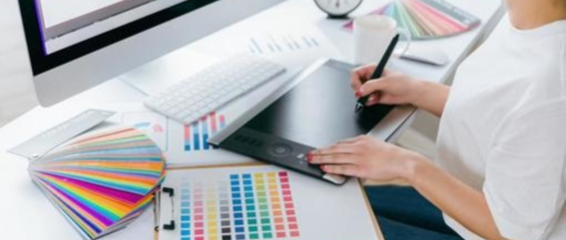 クリエイター職募集中！／WEBページ作成・映像制作 - 株式会社Pledge Cloverの動画クリエイターの採用 - Wantedly